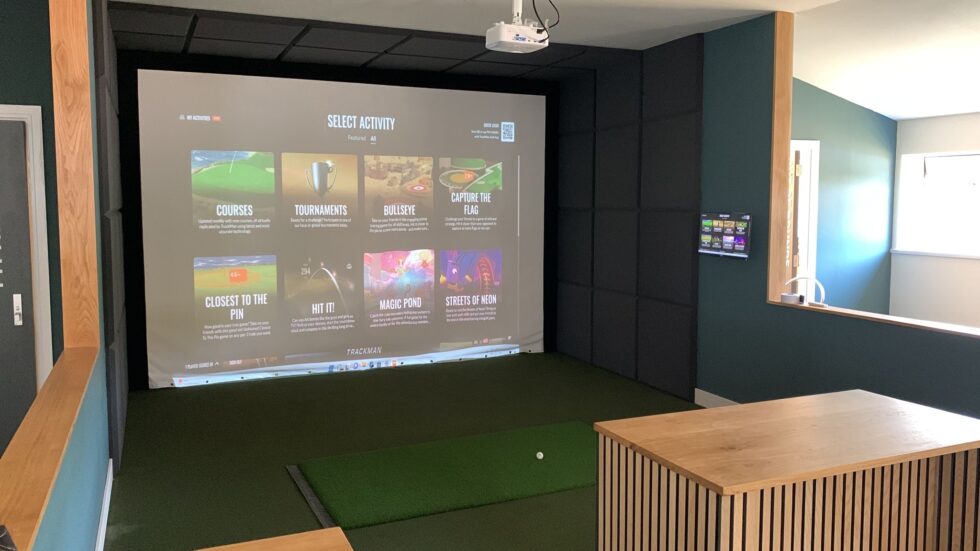 The Golf Centre – Trackman Range (Main) - Machynys Peninsula Golf Club ...